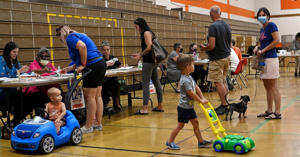 Candidates clash over recount in close Wisconsin US House race - CBS ...