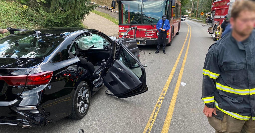 Woman dies after crash with bus in Kennedy Township - CBS Pittsburgh
