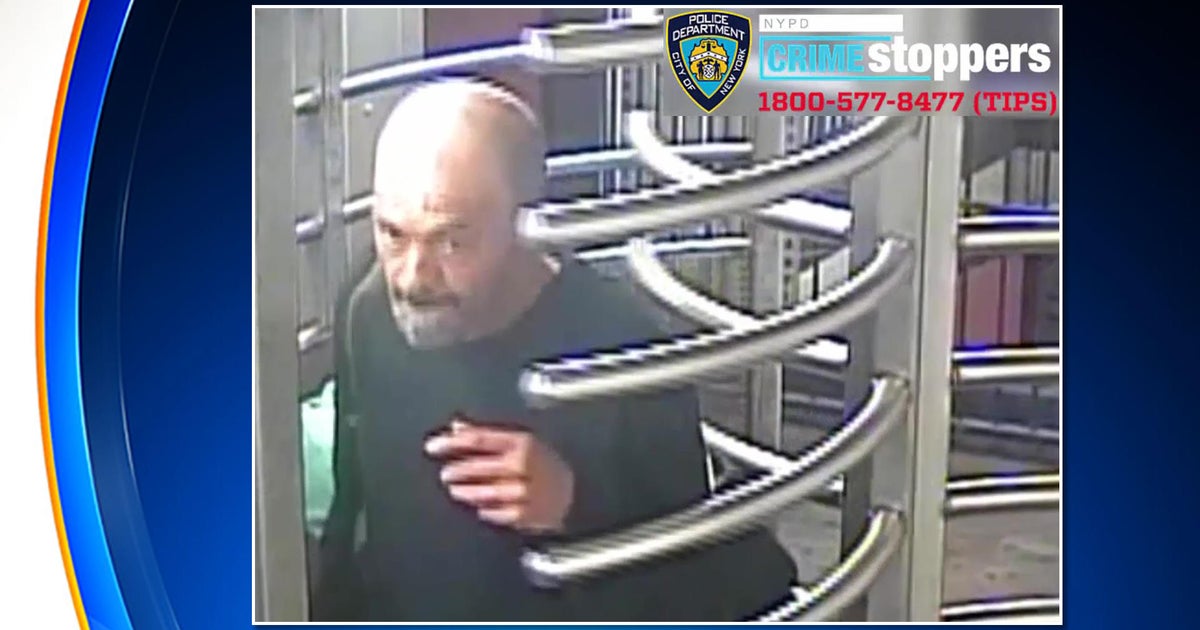 Police release video of D train subway stabbing suspect - CBS New York