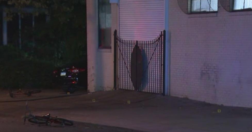 Shooting in Mayfair sends 2 men to the hospital, police say - CBS ...