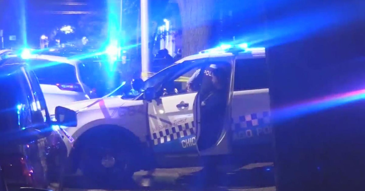 2 Women In Critical Condition After Shooting In West Rogers Park Cbs
