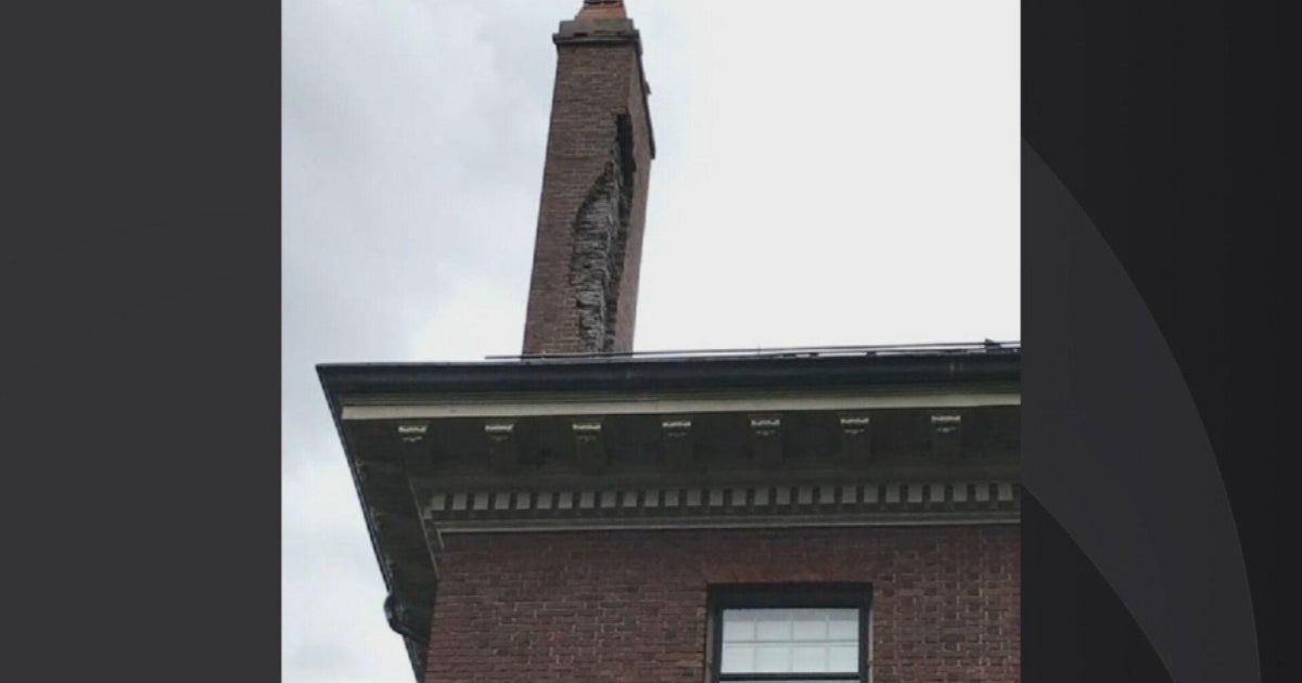Lightning bolt brings downs bricks from chimney of Cambridge home on ...