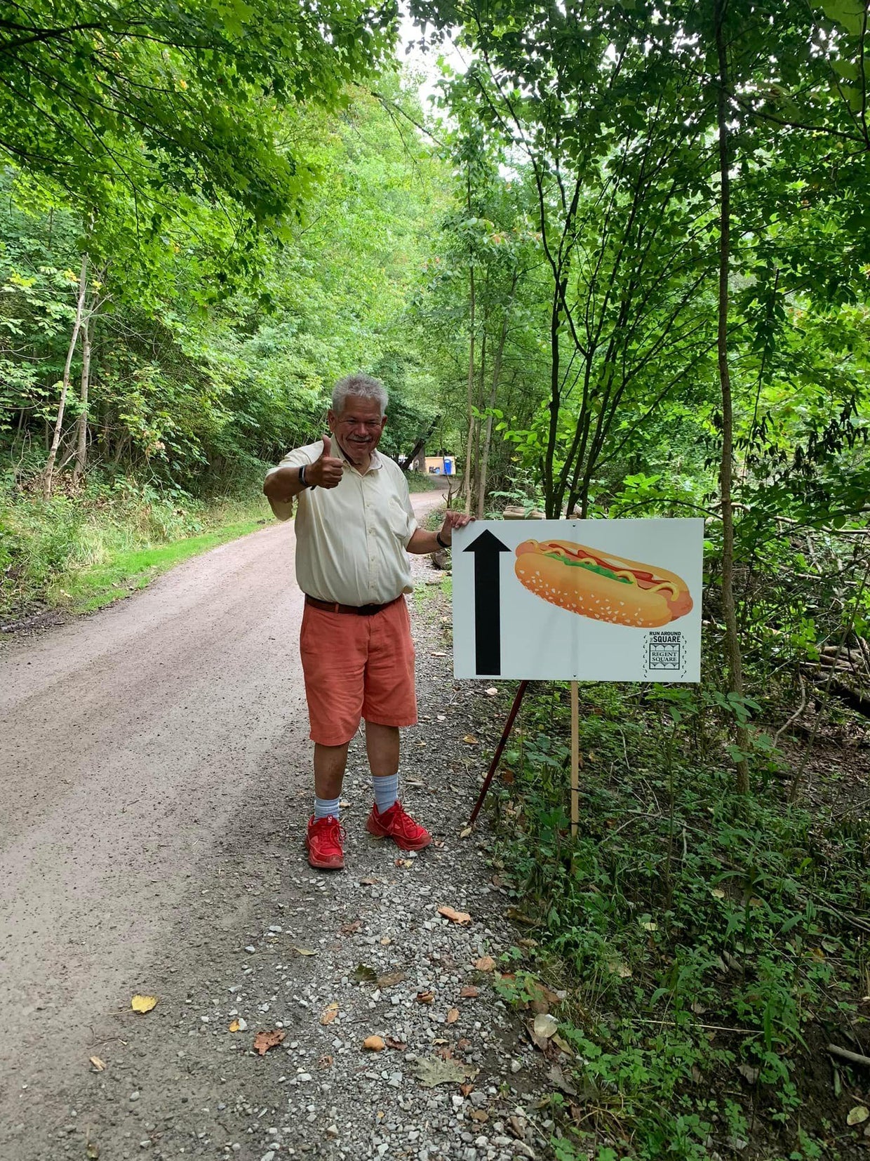 Run Around the Square takes over Frick Park - CBS Pittsburgh
