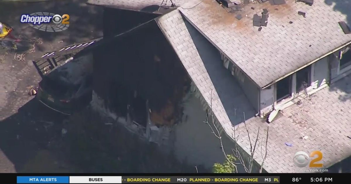 2 women dead after Bloomingdale house fire - CBS New York