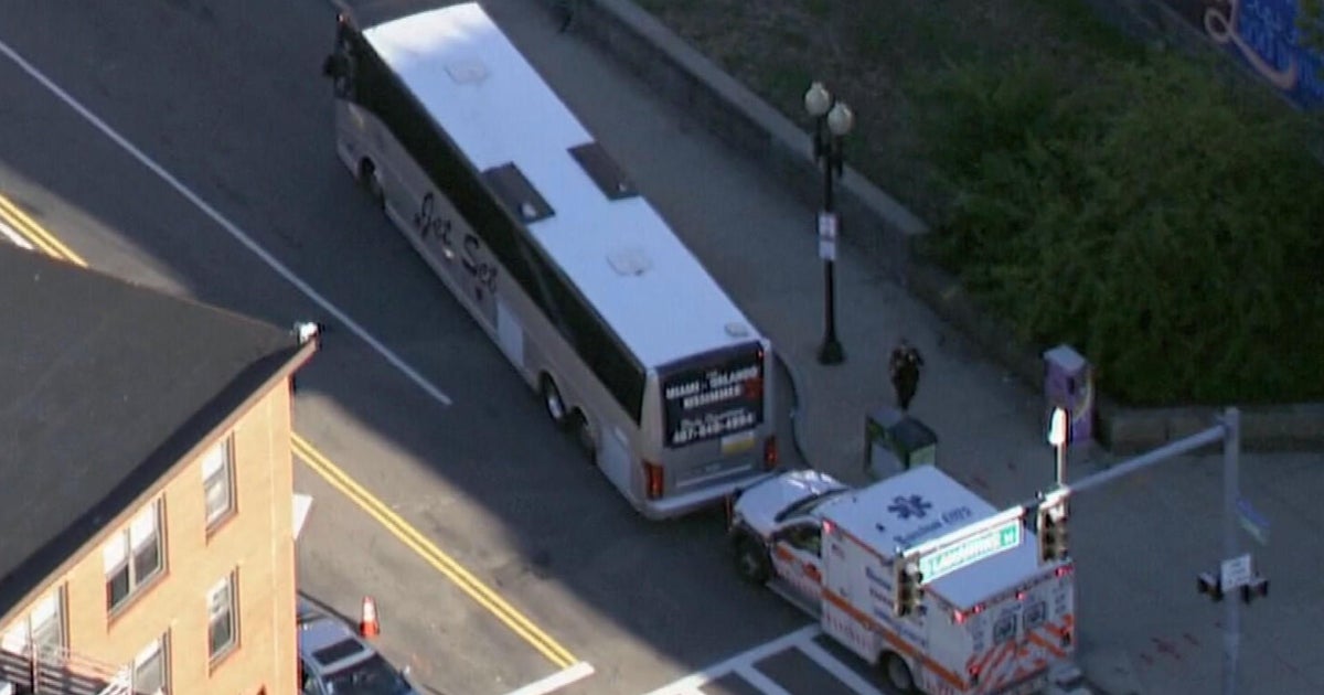 Orange Line shuttle bus driver attacked by juveniles in Jackson Square ...