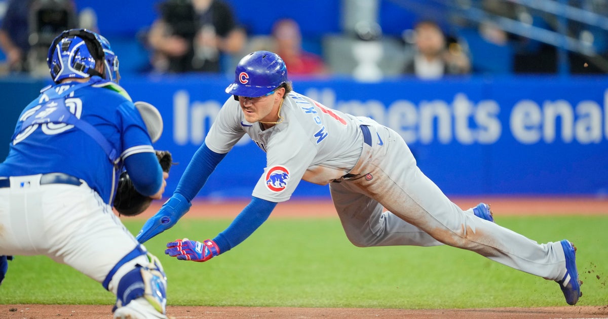 Reyes, Hoerner help Cubs beat Blue Jays, avoid sweep - CBS Chicago