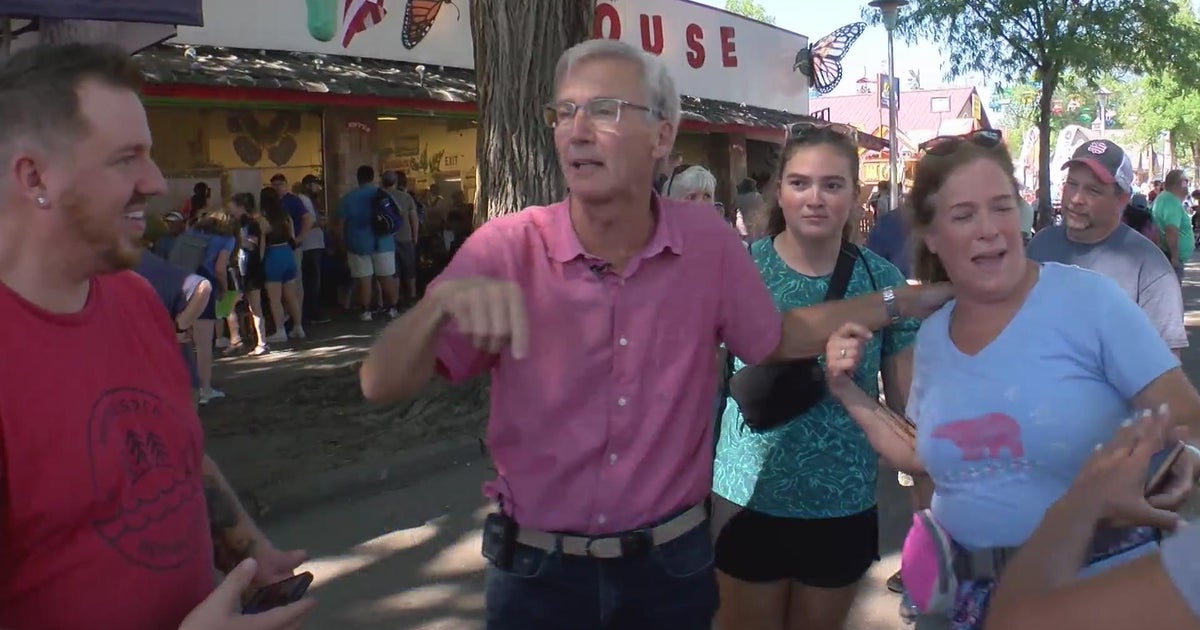 Politicians hit the Minnesota State Fair to reach voters - CBS Minnesota