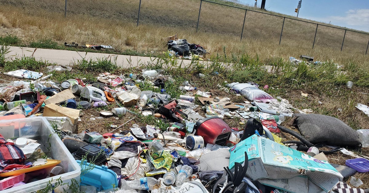 Crews clean up homeless camps in Jefferson County - CBS Colorado