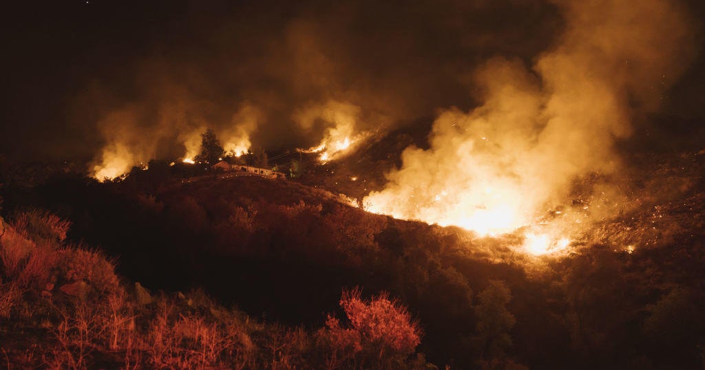 Fairview Fire prompts smoke advisory for portions of Riverside County ...