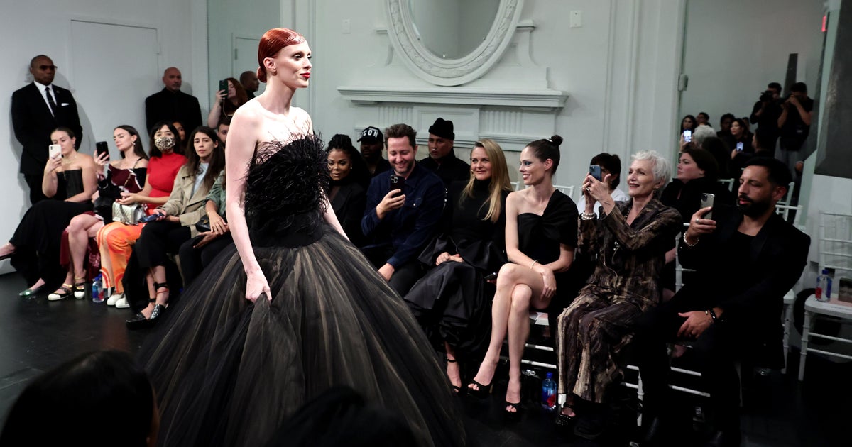 New York's Fashion Week kicks off - CBS New York