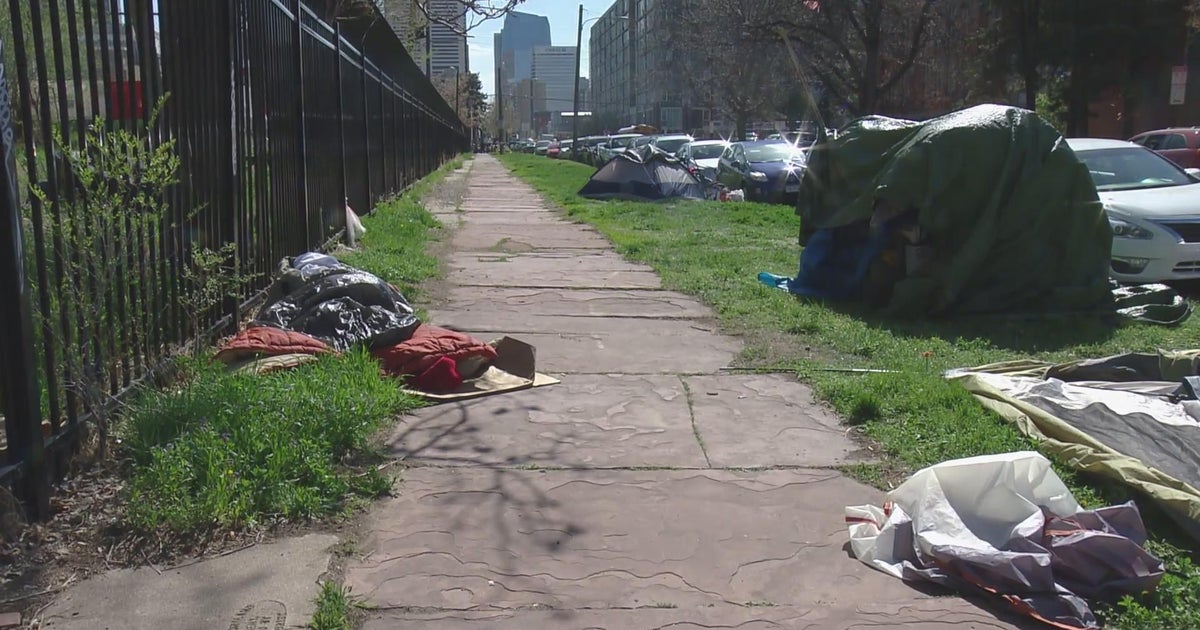 Those experiencing homelessness in Denver get a little help - CBS Colorado