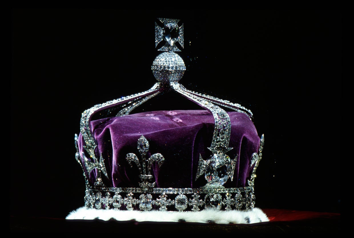 King Charles' coronation crowns, regalia: The extravagant details - CBS ...