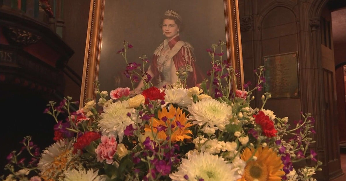 British community in Philadelphia honors Queen Elizabeth II ahead of ...