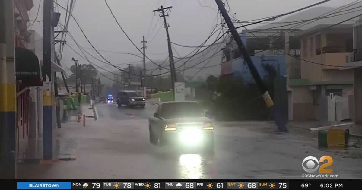 After dropping 30 inches of rain on Puerto Rico, Fiona heads to ...