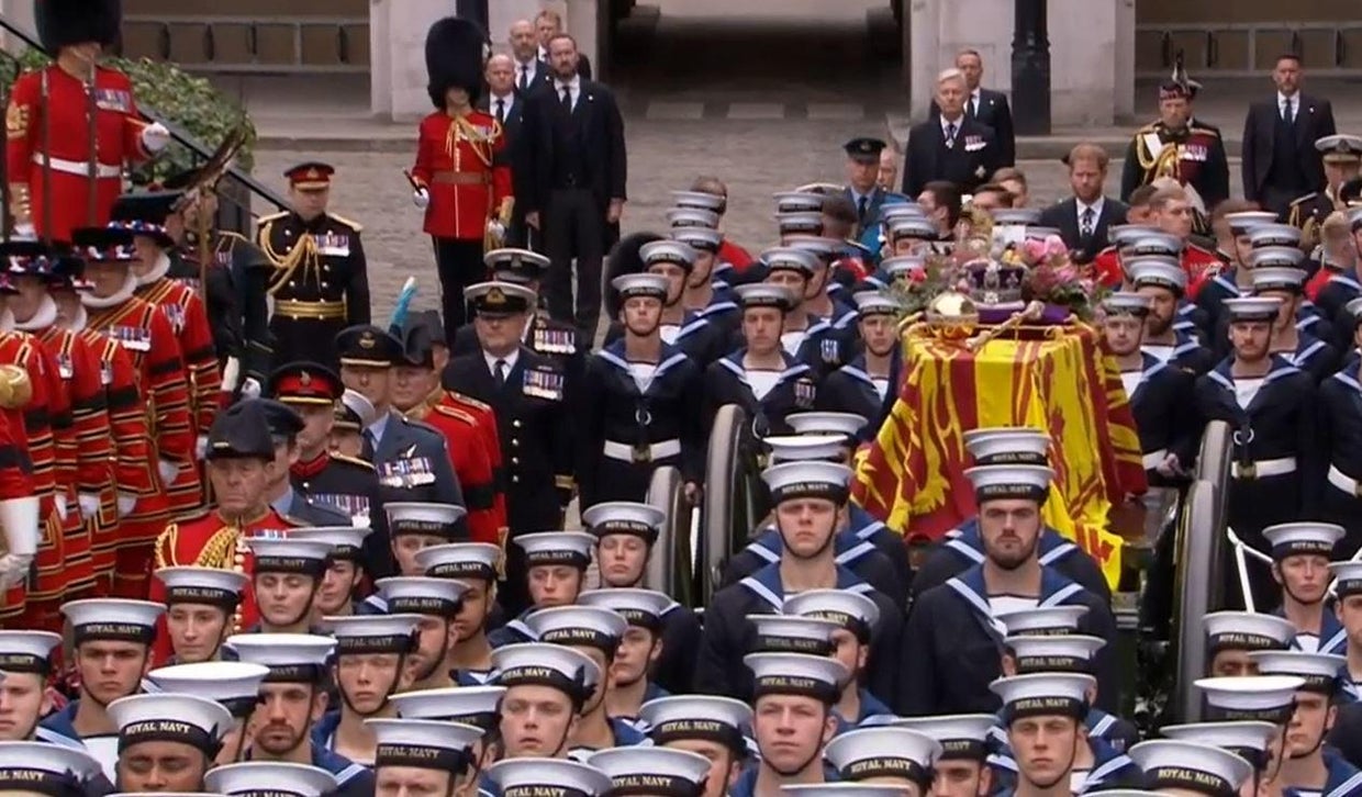 Queen Elizabeth II, Britain's longest-reigning monarch, laid to rest at ...