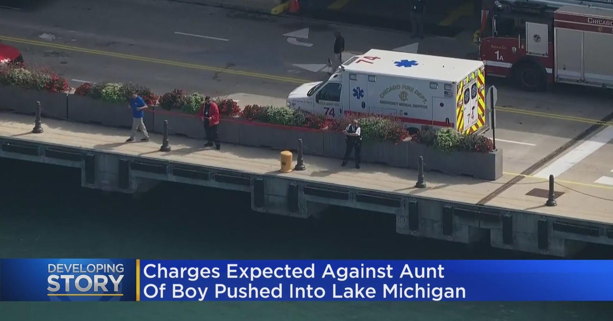 Charges expected against aunt of boy pushed into Lake Michigan - CBS ...