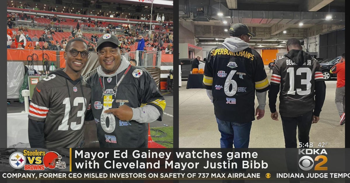 Mayor Ed Gainey watches Steelers-Browns game with Cleveland Mayor ...