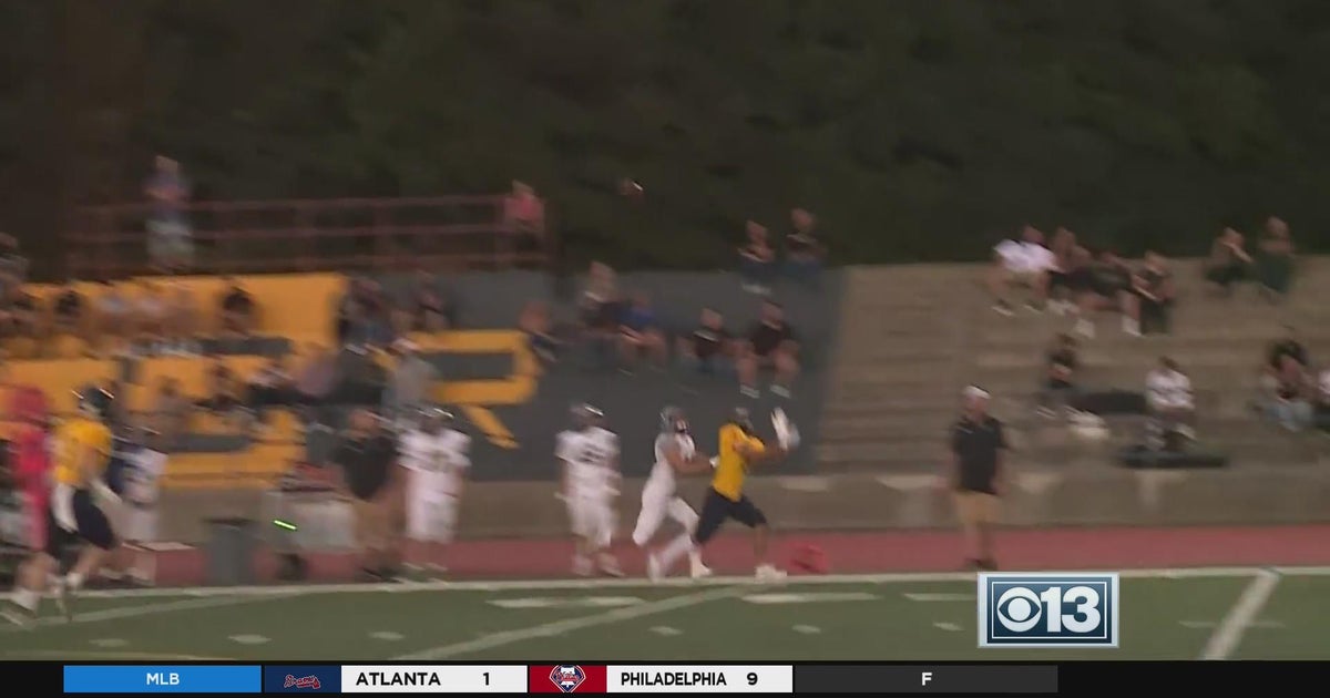 Oak Ridge gets dominant win against Pitman 69-0 - CBS Sacramento