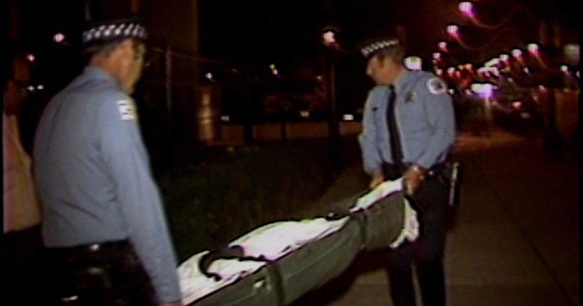 Oct. 2, 1982: Paula Prince becomes seventh Tylenol murder victim - CBS ...