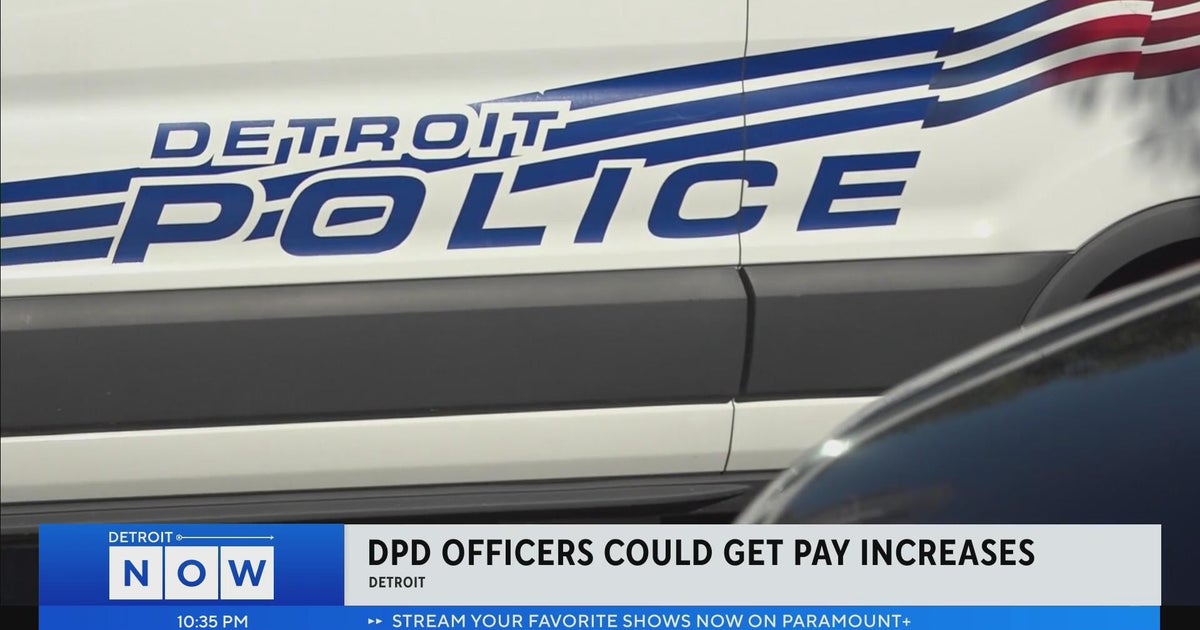 Deal in place to give Detroit police officers pay increases - CBS Detroit