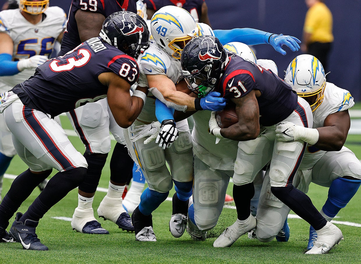 Chargers Inconsistent Run Defense Faces Challenge Vs Browns Cbs Los Angeles