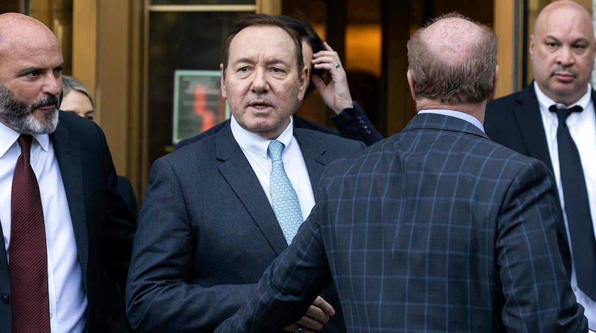 From witness stand, Kevin Spacey denies sex abuse claims and discusses ...