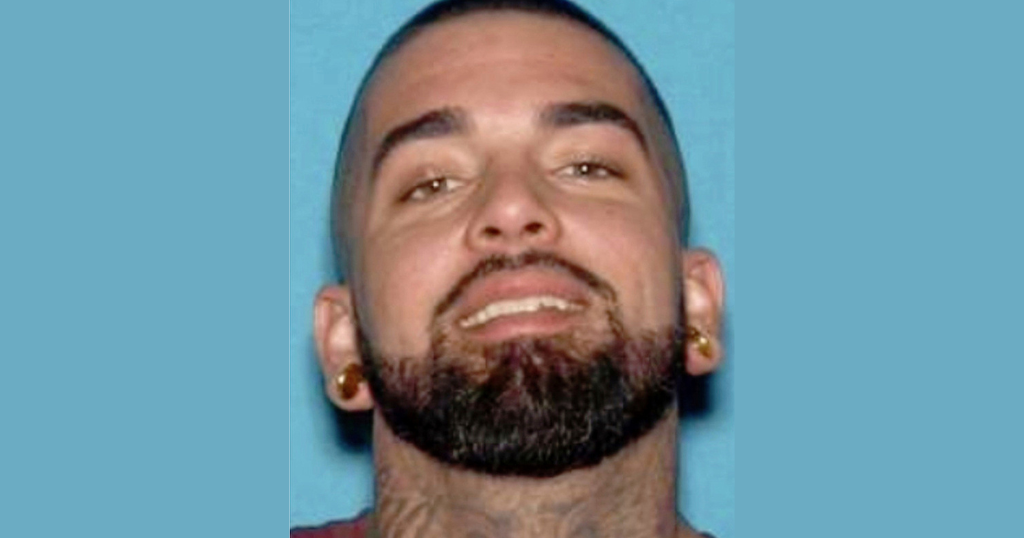Man arrested in California homicide after body found in Arizona - CBS ...