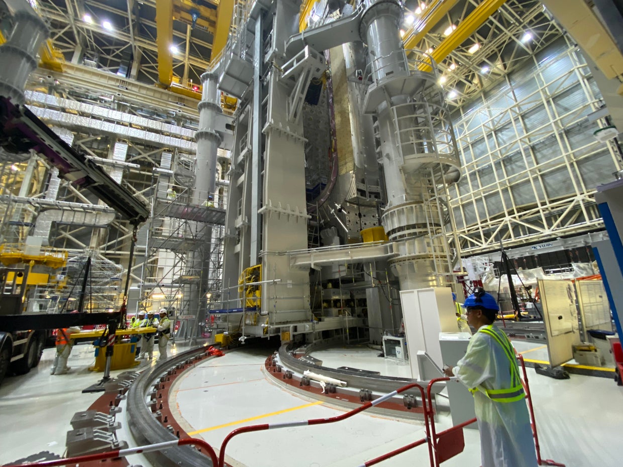 Amid global energy crisis, U.S. and Russia still working together in quest for unlimited, clean ...