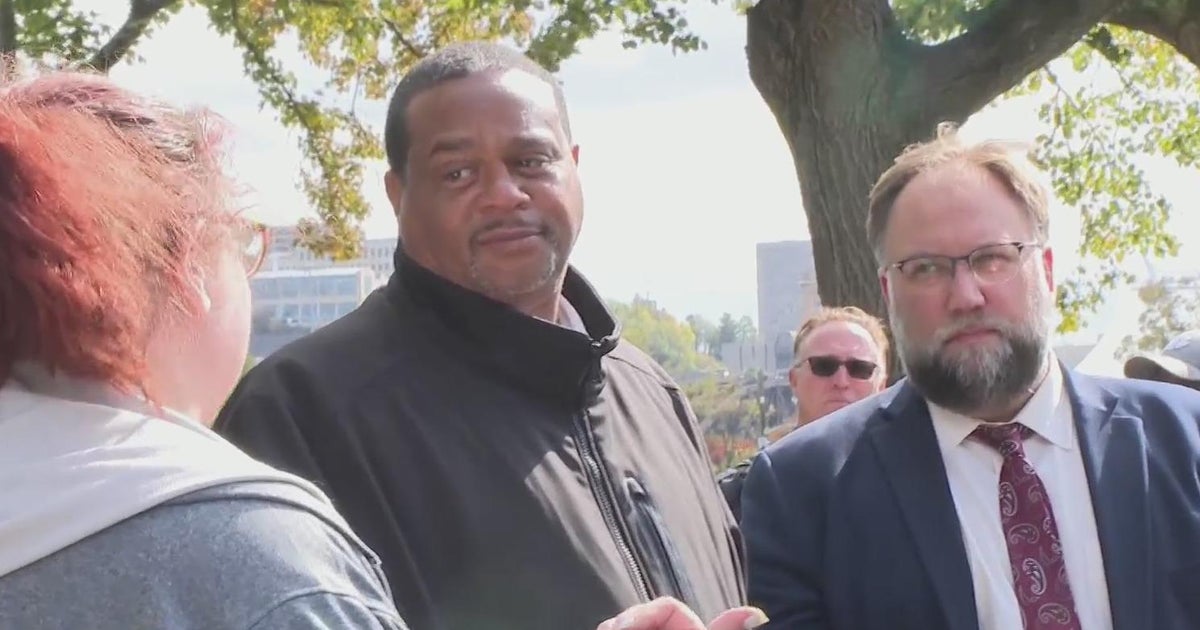Mayor Ed Gainey meets with North Side community to discuss safety ...