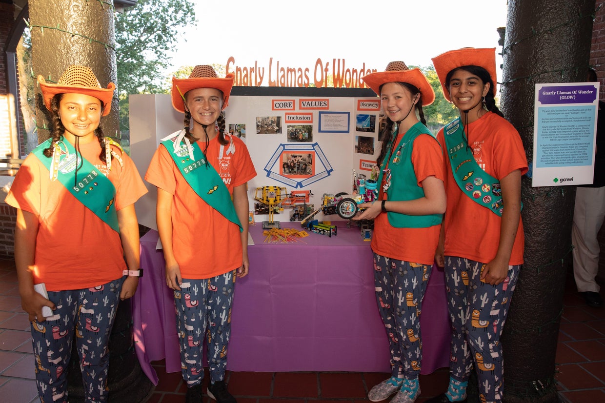 Chicago, Northwest Indiana Girl Scouts receive $4.1M from MacKenzie ...