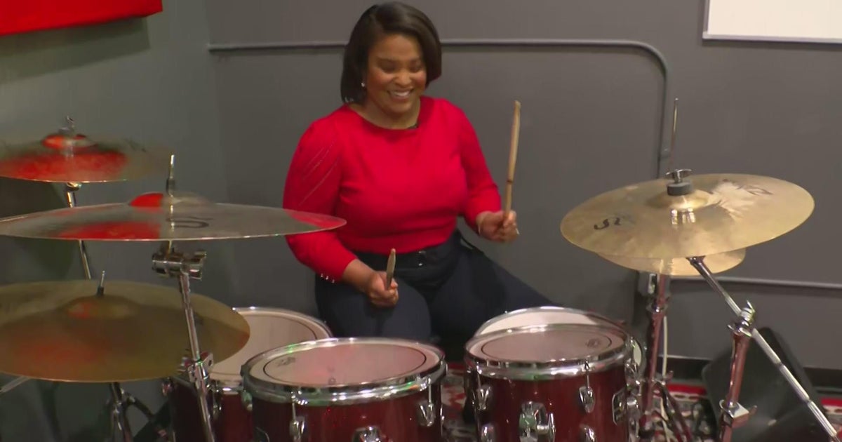 Shayla keeps the beat at St. Paul's School of Rock - CBS Minnesota