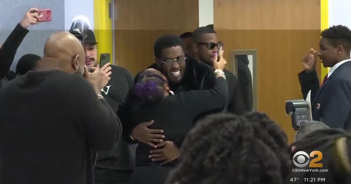 Sean "Diddy" Combs visits Bronx school he co-founded - CBS New York