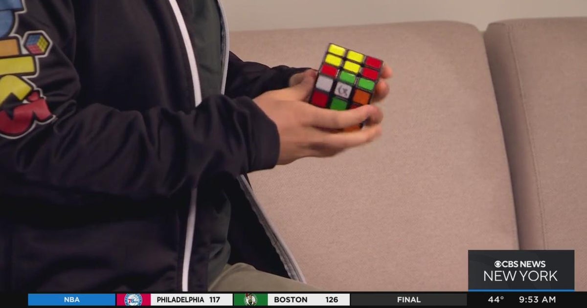 Meet Dana Yi, top female "speedcuber" - CBS New York