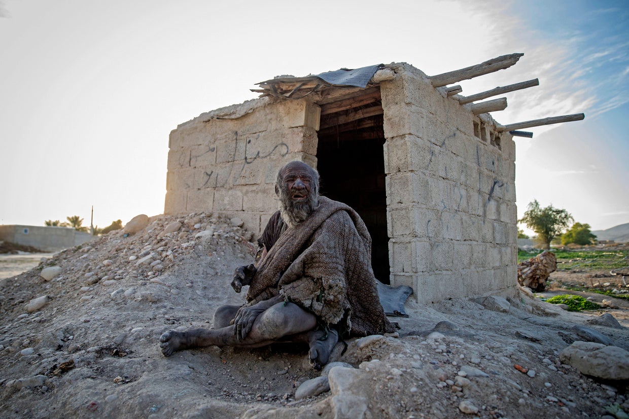 "World's dirtiest man" dies in Iran at 94 - CBS News