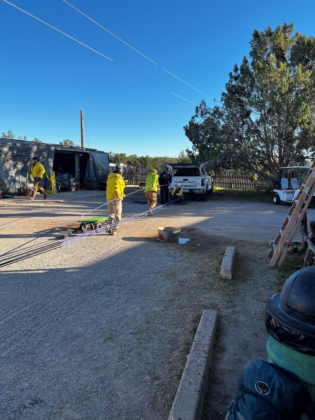 Tourists rescued from Grand Canyon Caverns after spending the night 200 ...