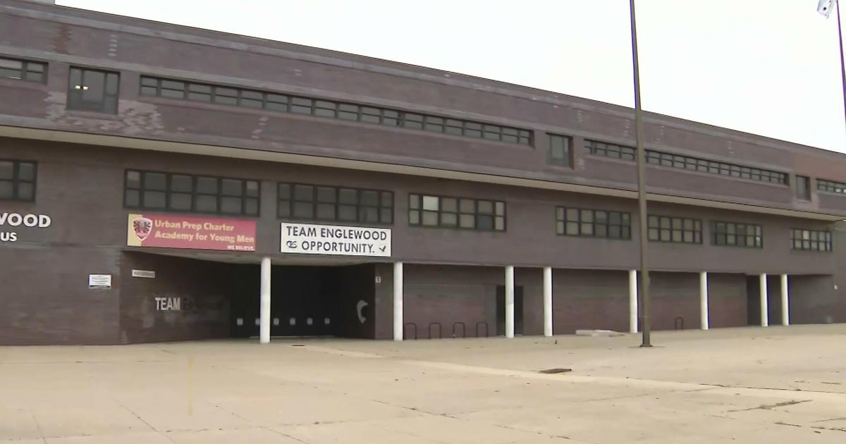 Urban Prep Academy to call on mayor to keep charter from being revoked ...