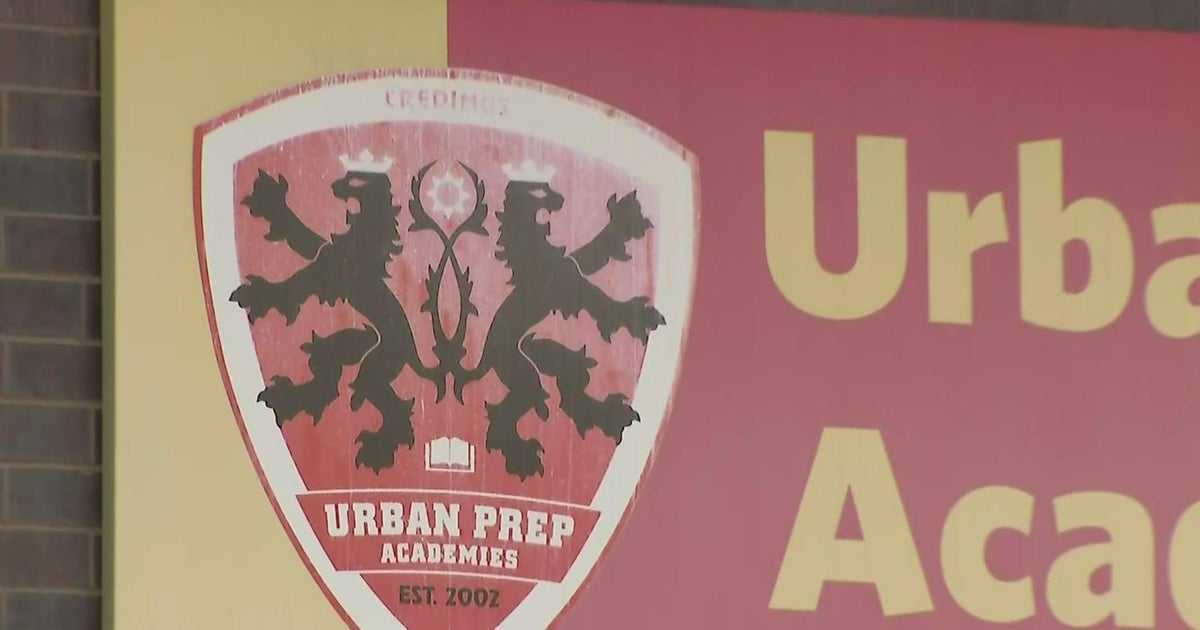 Two Urban Prep schools lose charters, face CPS takeover - CBS Chicago
