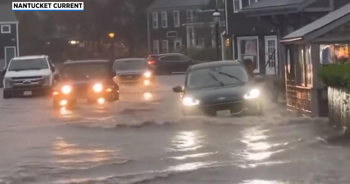 VIDEO: Heavy rain floods streets on Nantucket - CBS Boston