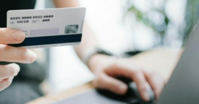 Dow rises after U.S. reports economy grew in third quarter - CBS News