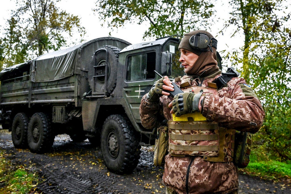 More signs indicate Russia's invasion of Ukraine could be unraveling ...