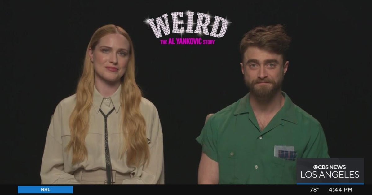 Suzanne interviews the cast of "Weird: The Weird Al Yankovich Story ...