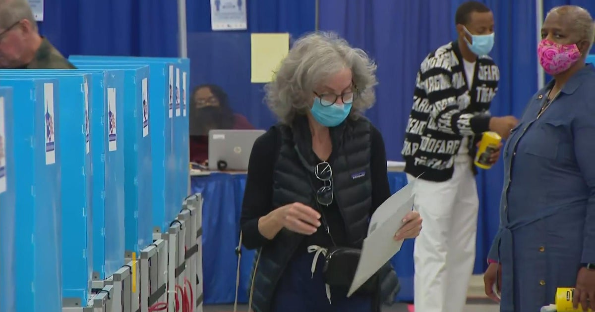 Early voting in Chicago continues for one more week - CBS Chicago