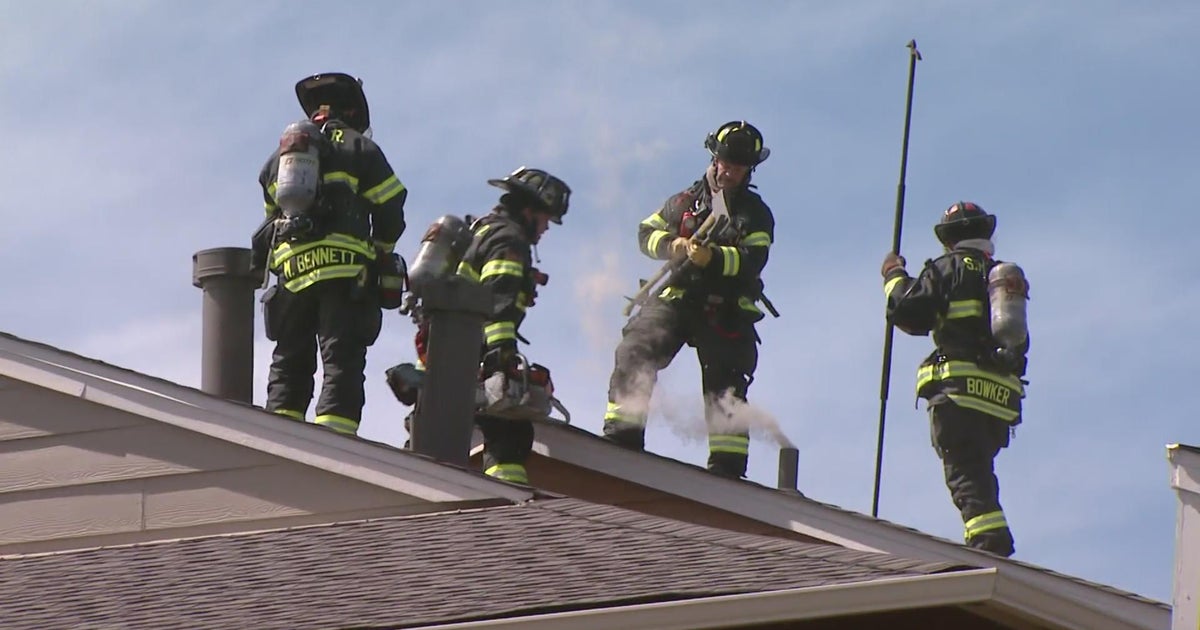 First responders struggle to deal with trauma - CBS Colorado