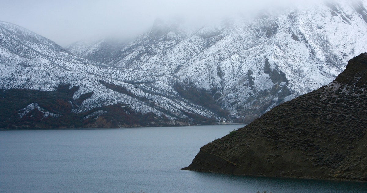 First winter storm of the season arrives in the valley Tuesday - CBS ...