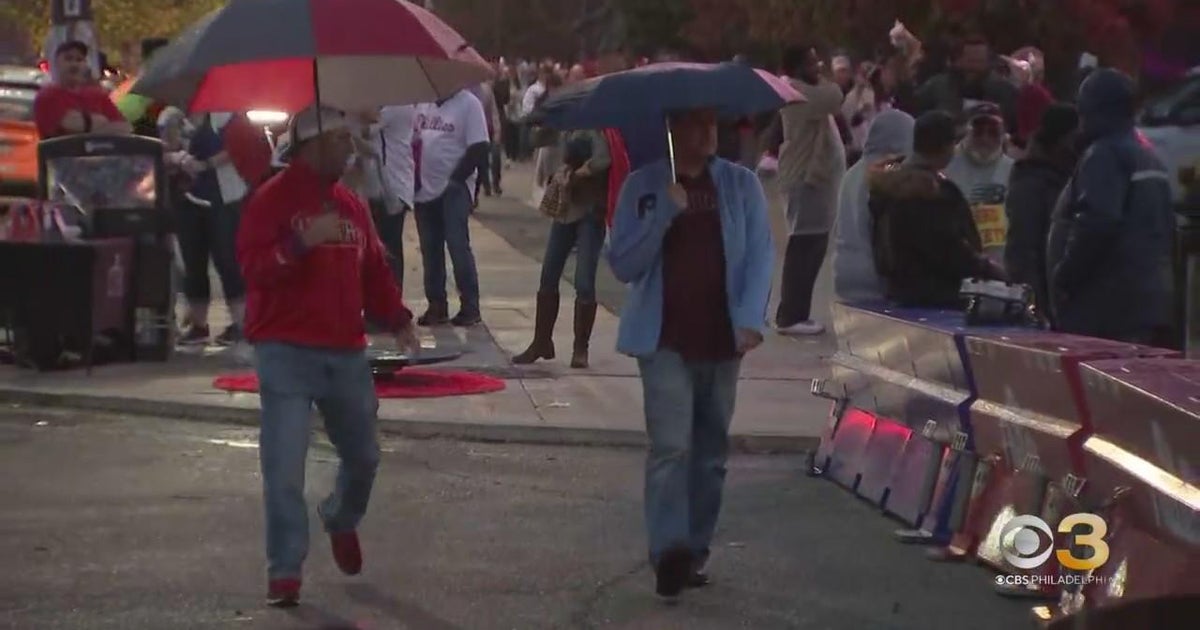Phillies fans disappointed about Game 3 postponement - CBS Philadelphia