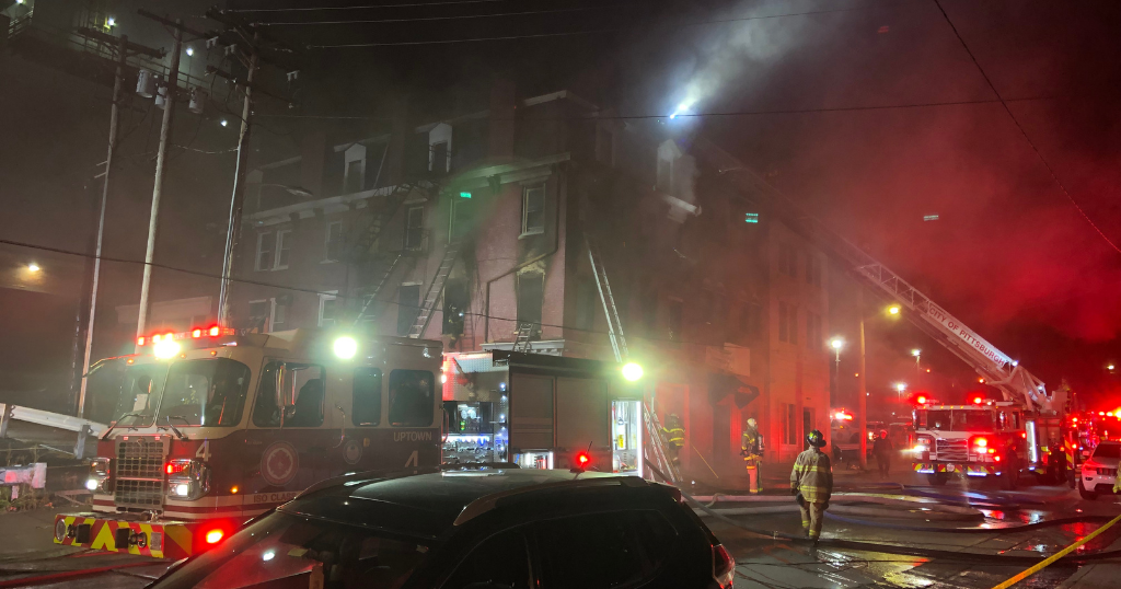 Man escapes Uptown fire - CBS Pittsburgh