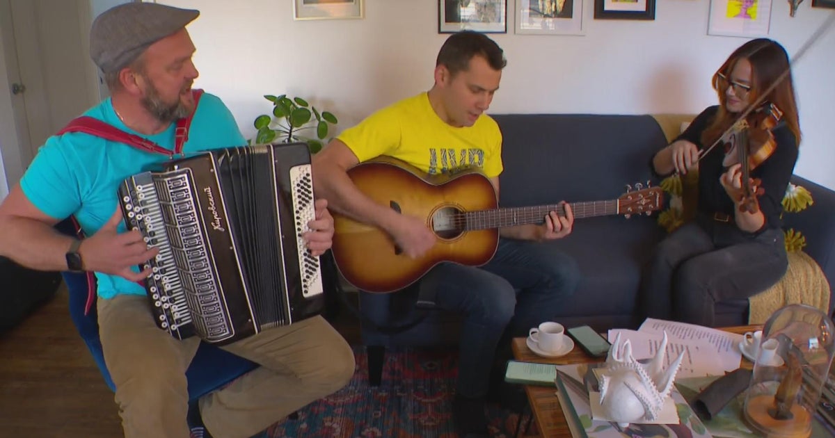 Ukraine musicians mark band's 15th anniversary against backdrop of war ...