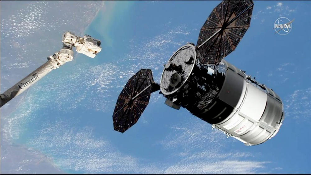 Northrop Grumman launches Cygnus cargo ship to space station with ...