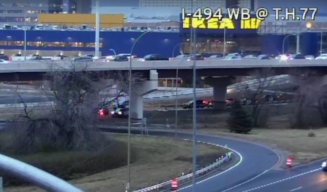 1 dead, 2 hurt in stolen vehicle crash near Mall of America, police say ...