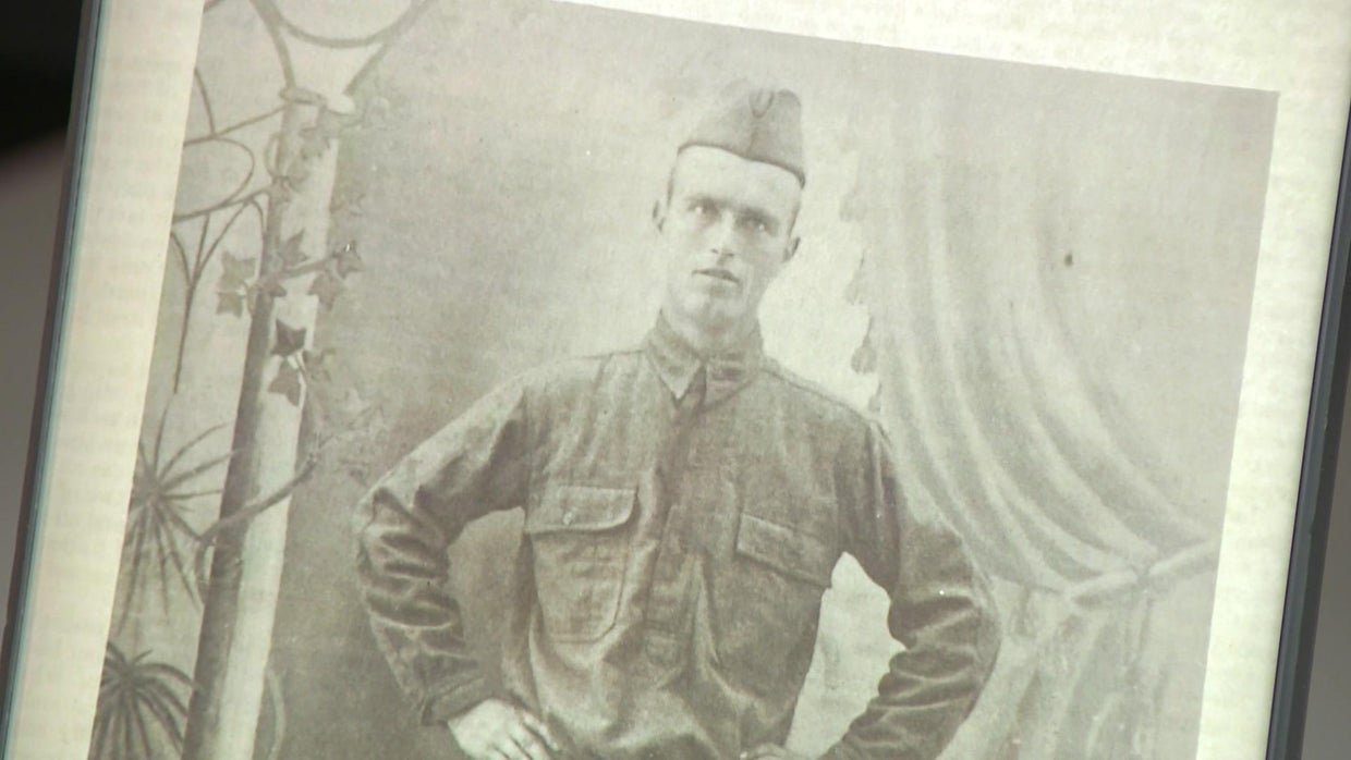 Family accepts Purple Heart for late veteran Charles Shepherd, wounded ...